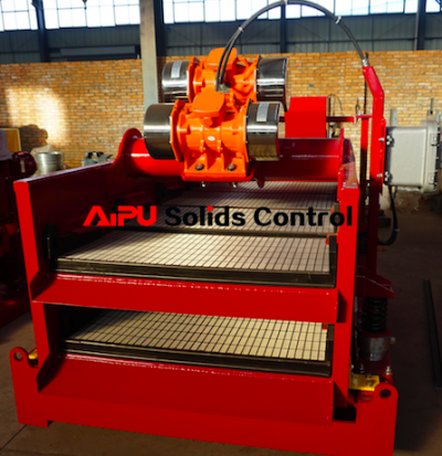 Shaker screen wear in solids control system for drilling mud